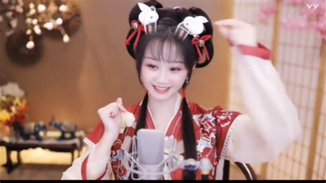 《羽落》 戏腔版唱歌溜得的人真的可以为所欲为 馒小蛮翻唱 就好这口戏腔 就好这口戏腔 哔哩哔哩视频