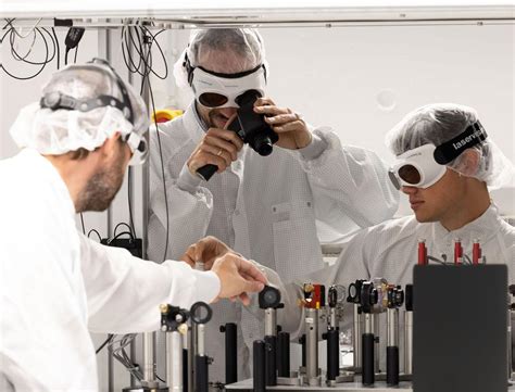 Desy News Lasers Deflected Using Air Deutsches Elektronen