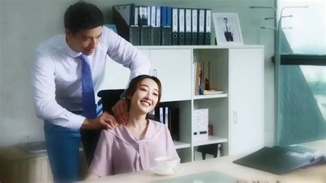 霸道總裁要灰姑娘和他談一場戀愛，灰姑娘無法拒絕，兩人火速進入戀愛狀態🥰ep17 Youtube