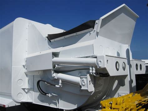 2016 Peterbilt Dadee Scorpion Automated Side Loader Garbage Truck For Sale