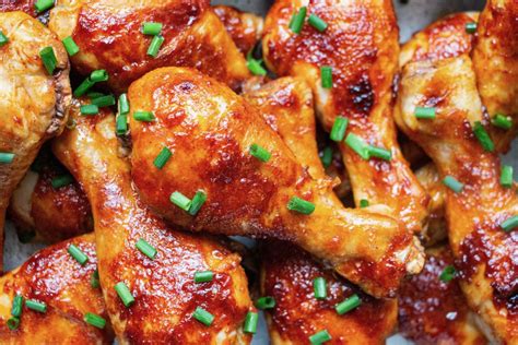 Pilons De Poulet Marinés Sauce Barbecue Casserole And Chocolat