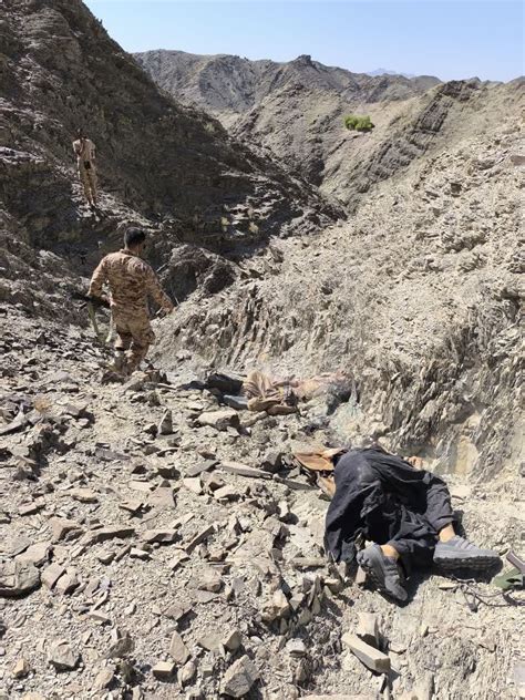 کشته شدن ۴ تروریست در درگیری با نیروهای سپاه در فیروزآباد راسک عکس