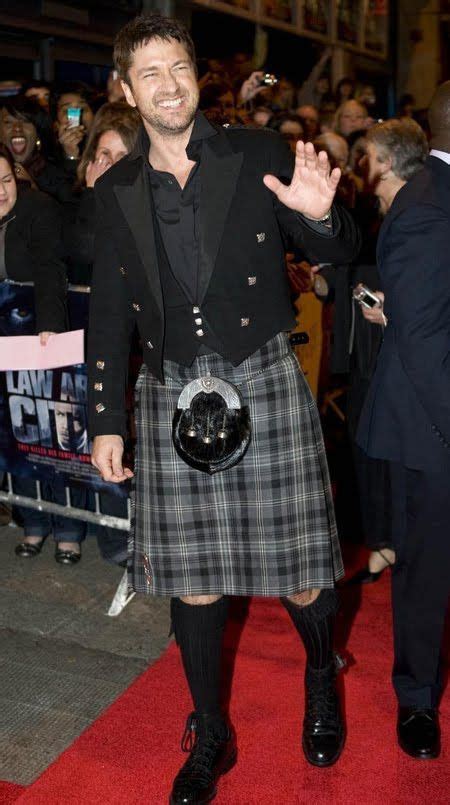 스코틀랜드 전통의상 킬트를 입은 배우들 인스티즈instiz 인티포털