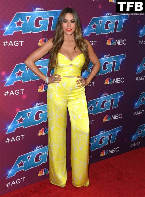 Sofia Vergara Cleavage 58 Photos The Fappening Stars