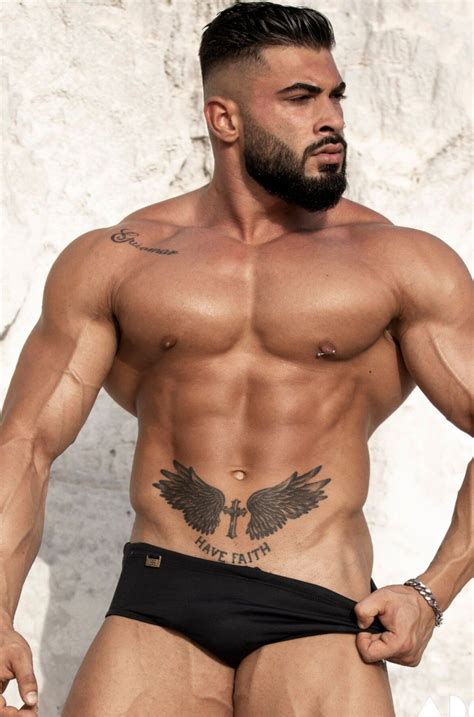 Muscle Men Bulge Just Beautiful Men Broad Shoulders Mens Swimwear
