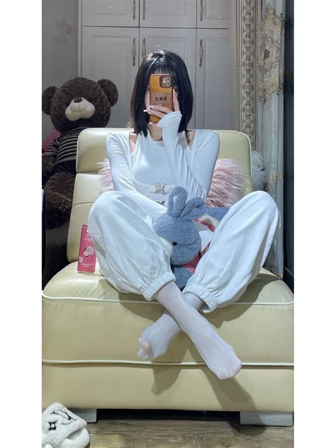 丝姬学生卡 穴深卡 on Twitter All white 白丝 裤里丝