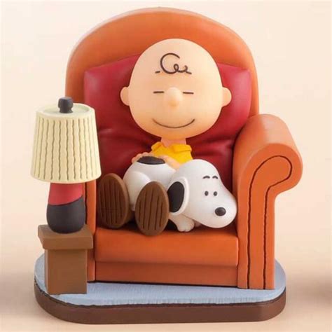 Peanuts 【未開封】スヌーピーミュージアム（ソファ） 海洋堂の通販 By Yu S Shop｜ピーナッツならラクマ