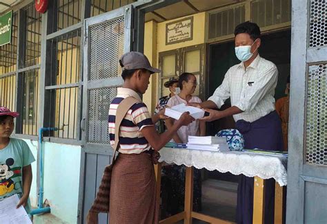 နွားထိုးကြီးမြို့တွင် အခြေခံပညာအထက်တန်း၊ အလယ်တန်း၊ မူလတန်းကျောင်းများ