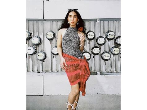 The Stylish Moments Of Social Media Star Sassa Gurl Gma Entertainment