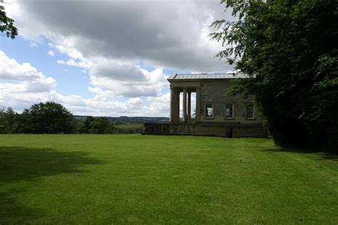 Ionic Temple © Ds Pugh Cc By Sa20 Geograph Britain And Ireland