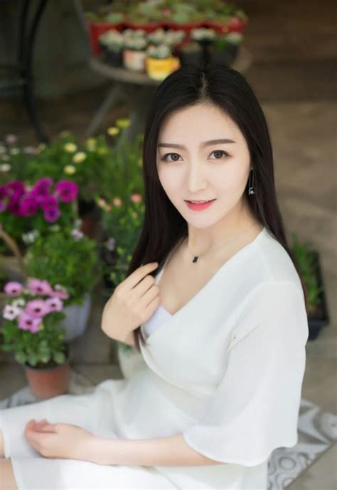 氣質美婦，嫵媚動人，俏麗多姿 每日頭條