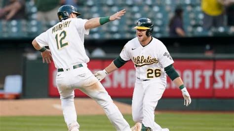 Kemp Scores Winning Run On Defensive Misplay As Beat Ms Abc7 San