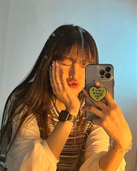 220518 Pixy Instagram Update Lola Kpopping