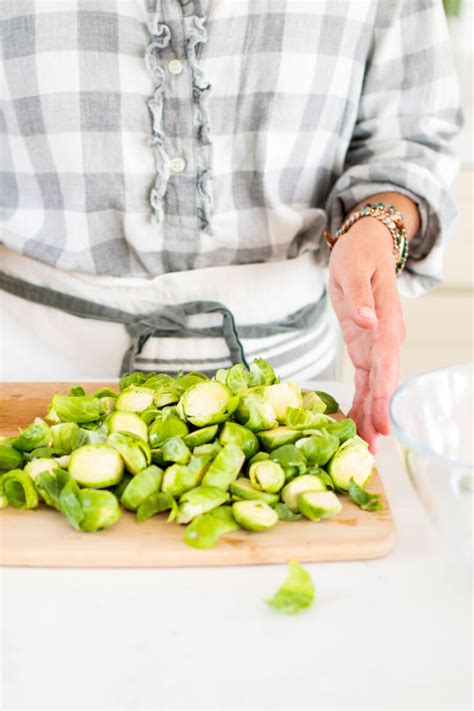 Foods That Can Help Dry Skin Mimis Organic Eats