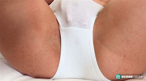 Julia James Show Off Eporner