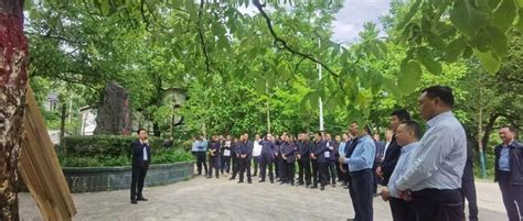 礼县考察团一行到岸门口镇考察调研美丽乡村建设、乡村建设示范行动等工作发展群众交流