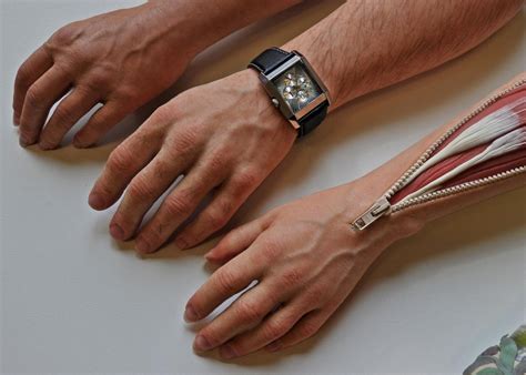 Artificial Skin Stanford University Researchers Use Smart Materials
