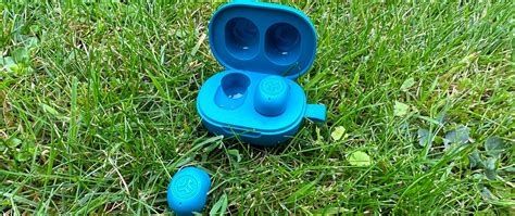 JLab JBuds Mini Review Teeny Tiny Earbuds That Are Super Convenient