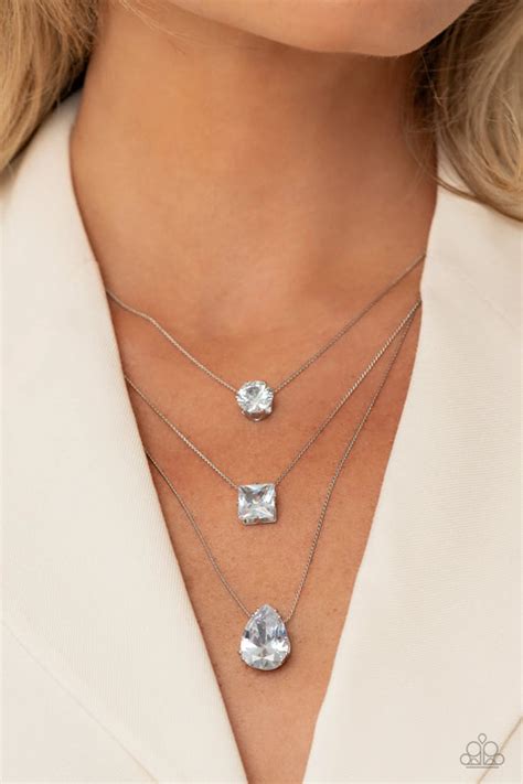 New Arrivals Savvy 5 Bling Boutique