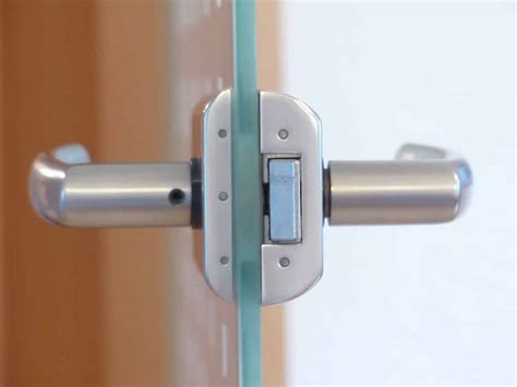 Comment Ouvrir Une Porte Avec Une Carte Salon Maison Bois