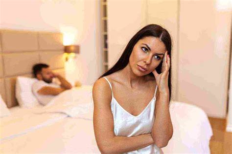 11 Signs Your Girlfriend Just Slept With Someone Else Attraction Diary