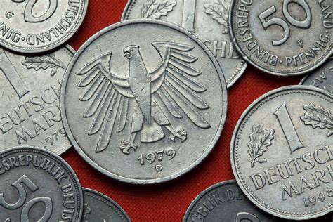 Монетки Германии Немецкий орел Стоковое Фото - изображение ...