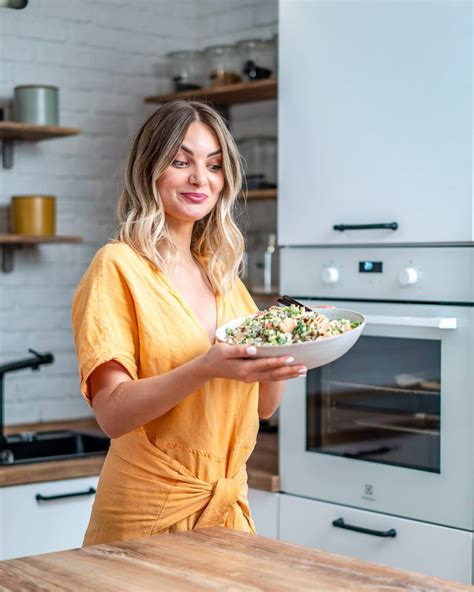 Keto Broccoli Bacon Salad Recipe Blondelish