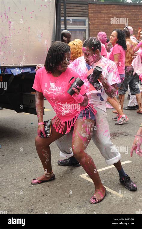 Women Grinding