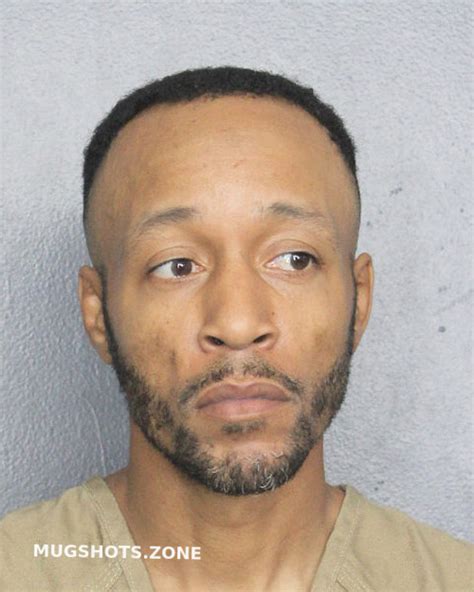 Avery Cameron Whitney 01 04 2025 Broward County Mugshots Zone