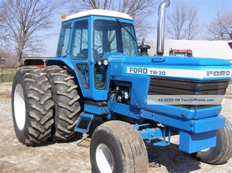 Ford Tw 30