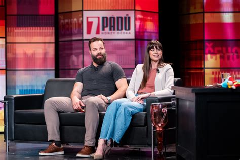 Galerie Radko Gudas Zakazoval Sestře Hokejisty Karolina Gudasová Si