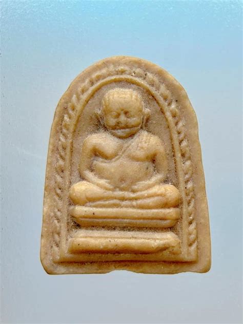 พระสังกัจจายน์เนื้อผงน้ำมัน หลวงพ่อกวย วัดโฆสิตาราม ออกวัดพระพุทธบาท สระบุรี ปี 2520 หลวงปู่โต๊ะ