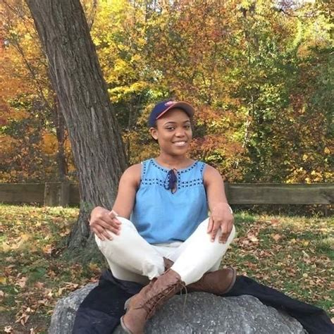 Rashene Nembhard Rayshene • Threads Say More