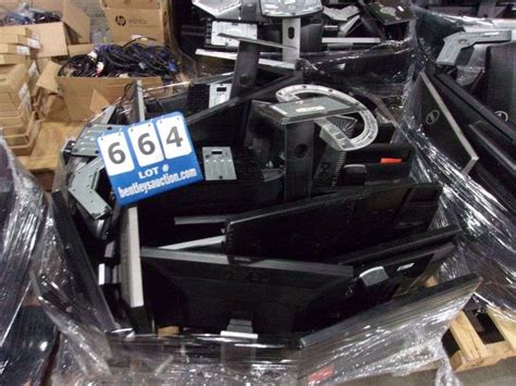 PALLET ASSORTED COMPUTER MONITORS 27X MONEY Bentley Associates LLC