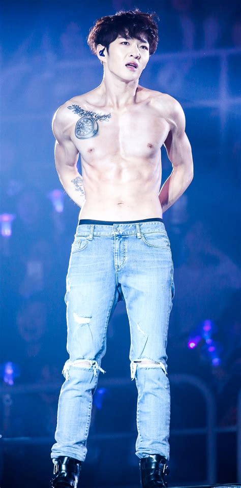 이창섭 170121~22 Btobtime 콘서트 복근♥ 네이버 블로그