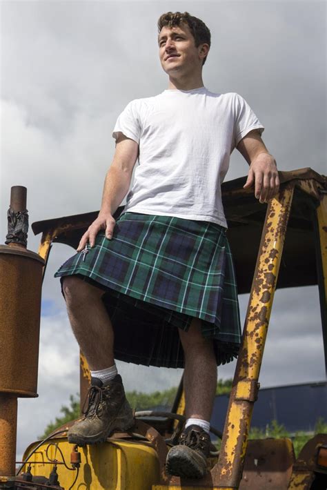 Cheeky New Book 101 Men In Kilts Featuring Scots In Highland Clobber Could Be Stocking Filler Fave