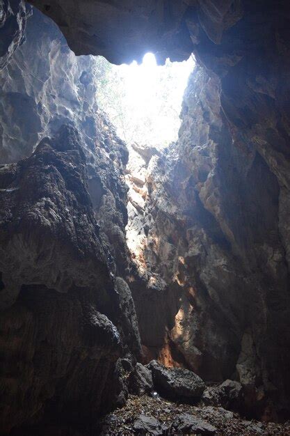 Premium Photo Rock Formation In Cave