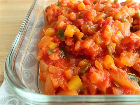子どもが喜ぶ野菜たっぷり万能トマトソース つくりおき食堂