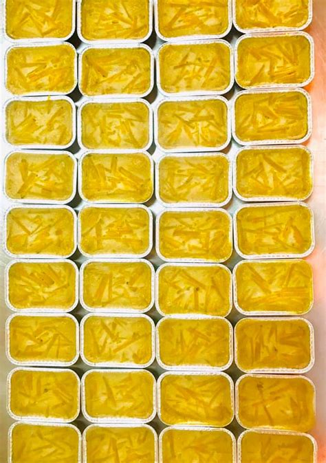 กมลวรรณ ขนมไทย สังยาหน้าฟักทอง รับจัดขนมไทย งานมงคล