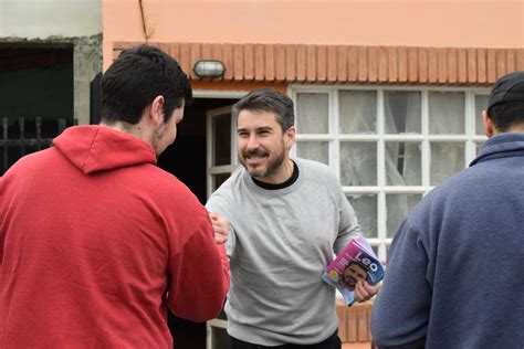 Leo Roquel Cerró Su Campaña Con Un Mensaje De Esperanza Y Compromiso Junto A Los Vecinos