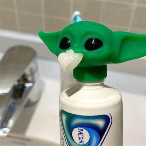 Дозатор для зубной пасты - насадка для зубной пасты Baby Yoda Creative ...