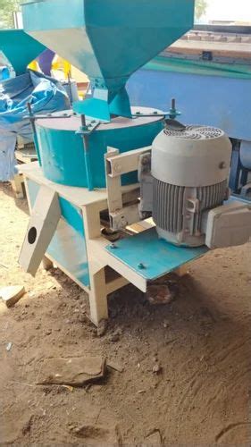 3 Hp Semi Automatic Atta Chakki Capacity 100 Kghr At ₹ 42000piece