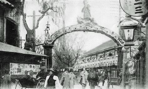 幕末明治在りし日の吉原遊郭の古写真を街並みにスポットを当てまとめました 日本の古写真 歴史文化 Japaaan