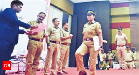 Mumbai Police Commissioner Vivek Phansalkar Fetes Stars In Khaki For