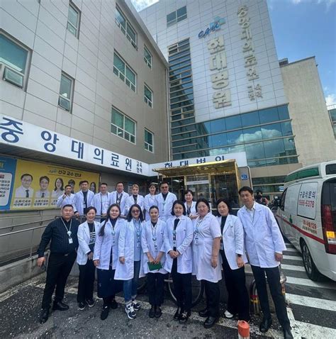 БАЯНХОНГОР АЙМГИЙН ЭМЧ МЭРГЭЖИЛТНҮҮДИЙГ БАГААР НЬ ЧАДАВХЖУУЛЖ БАЙНА Эрүүл мэндийн хөгжлийн төв