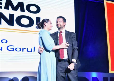 Ovo Je Nova Prva Dama Crne Gore Milena Je Direktorica A Vozi Renault