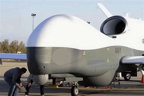 عقب‌نشینی پهپاد جاسوسی Mq ۴c آمریکا از حریم هوایی ایران