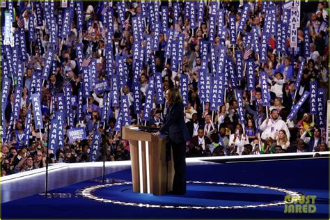 Kamala Harris Dnc Speech Video Watch Her Accept Democratic Nomination