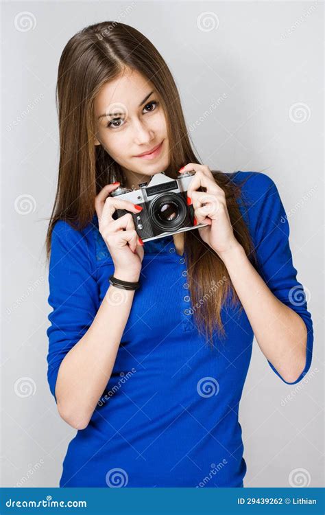 Fille De L Adolescence Avec L Appareil Photo De Photo Photo Stock