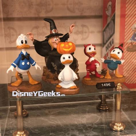 Disneygeeks Halloween Disneyland Paris Merchandising 00011 Disney Geeks